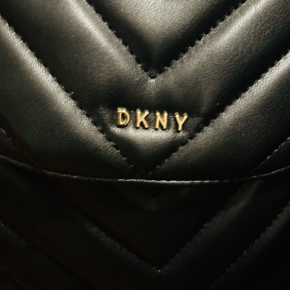 Dkny | Bags | Dkny Veronica Backpackr2kzs28 Black Puffer Matelasse Bag | Poshmark